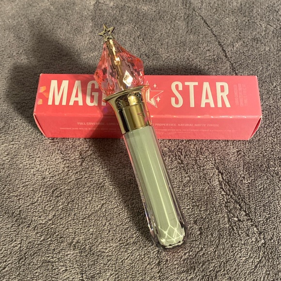 Jeffree Star | Makeup | Jeffree Star Magic Star Concealer Green | Poshmark